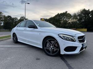 Белый Мерседес C43 AMG 2017 в Вильнюс, объемом двигателя 3.00 л и пробегом 139 тыс. км за 22500 €, фото 5 на AUTOMOTO.COM.LV