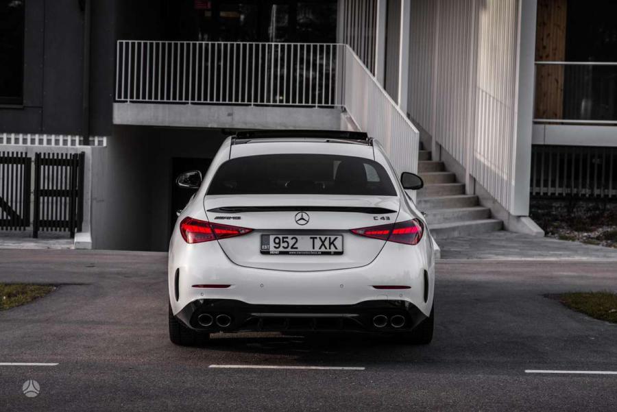 White Mercedes-Benz C43 AMG 2023 in Tallinn, with an engine capacity of 2.00 L and mileage of 25 thousand km for 69990 €, photo 9 on AUTOMOTO.COM.LV