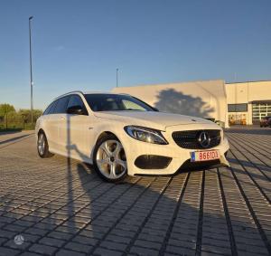 Белый Мерседес C43 AMG 2017 в Каунас, объемом двигателя 3.00 л и пробегом 147 тыс. км за 22990 €, фото 3 на AUTOMOTO.COM.LV