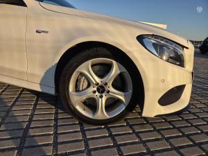 Белый Мерседес C43 AMG 2017 в Каунас, объемом двигателя 3.00 л и пробегом 147 тыс. км за 22990 €, фото 5 на AUTOMOTO.COM.LV