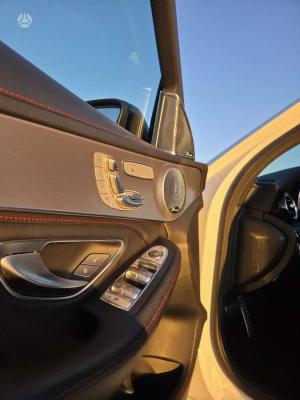 Белый Мерседес C43 AMG 2017 в Каунас, объемом двигателя 3.00 л и пробегом 147 тыс. км за 22990 €, фото 30 на AUTOMOTO.COM.LV