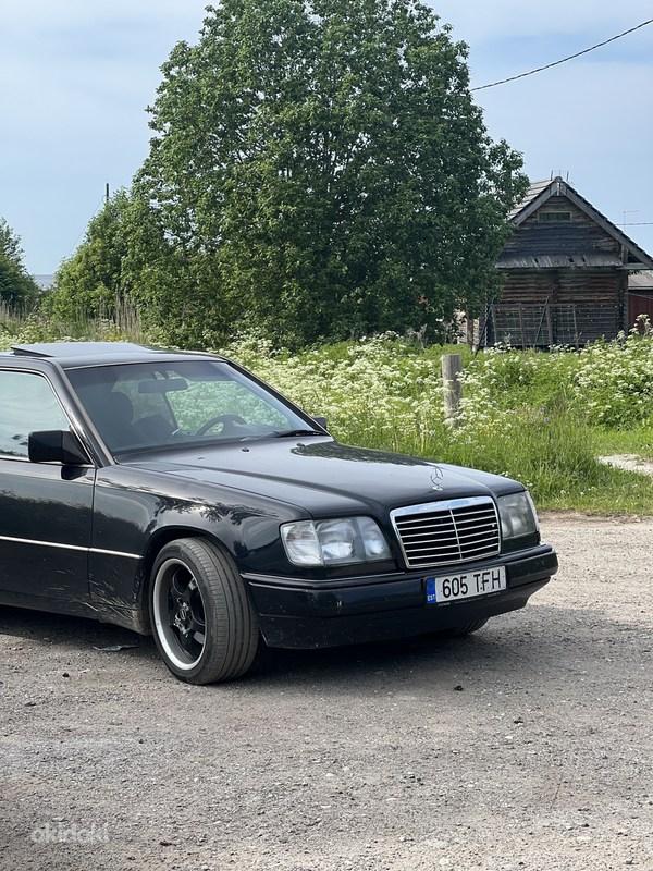 Mercedes-Benz CE 220 1994 in Tallinn, with an engine capacity of 2.20 L and mileage of 325 thousand km for 2200 €, photo 6 on AUTOMOTO.COM.LV