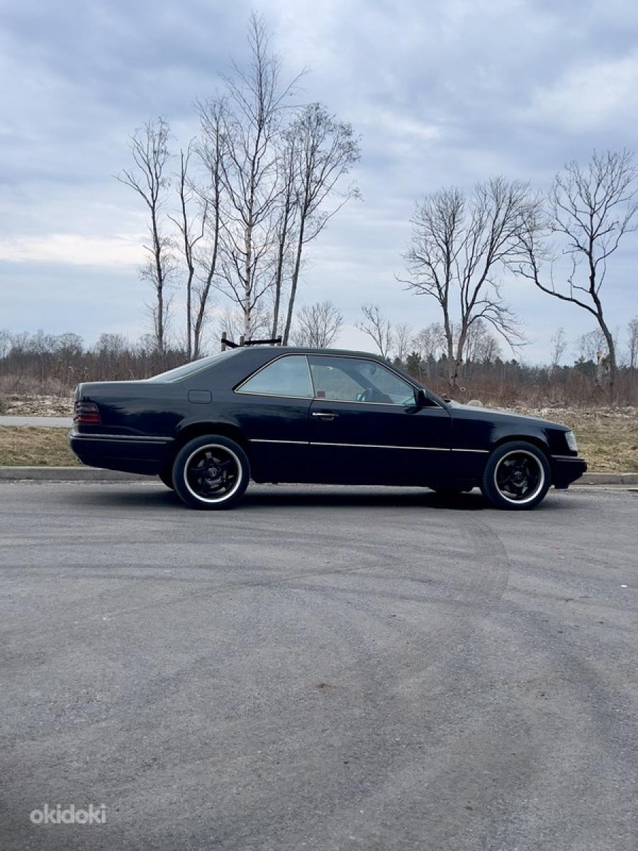 Mercedes-Benz CE 220 1994 in Tallinn, with an engine capacity of 2.20 L and mileage of 325 thousand km for 2200 €, photo 8 on AUTOMOTO.COM.LV
