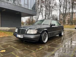 Pelēks Mercedes-Benz CE 220 1994 Rēzekne, ar dzinēja tilpumu 2.20 L un nobraukumu 446 tūkst. km par 7000 €, foto 2 vietnē AUTOMOTO.COM.LV