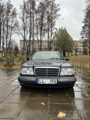 Pelēks Mercedes-Benz CE 220 1994 Rēzekne, ar dzinēja tilpumu 2.20 L un nobraukumu 446 tūkst. km par 7000 €, foto 11 vietnē AUTOMOTO.COM.LV