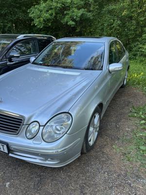 Серый Мерседес CE 220 2007 в Таллин, объемом двигателя 2.20 л и пробегом 368 тыс. км за 1900 €, фото  на AUTOMOTO.COM.LV