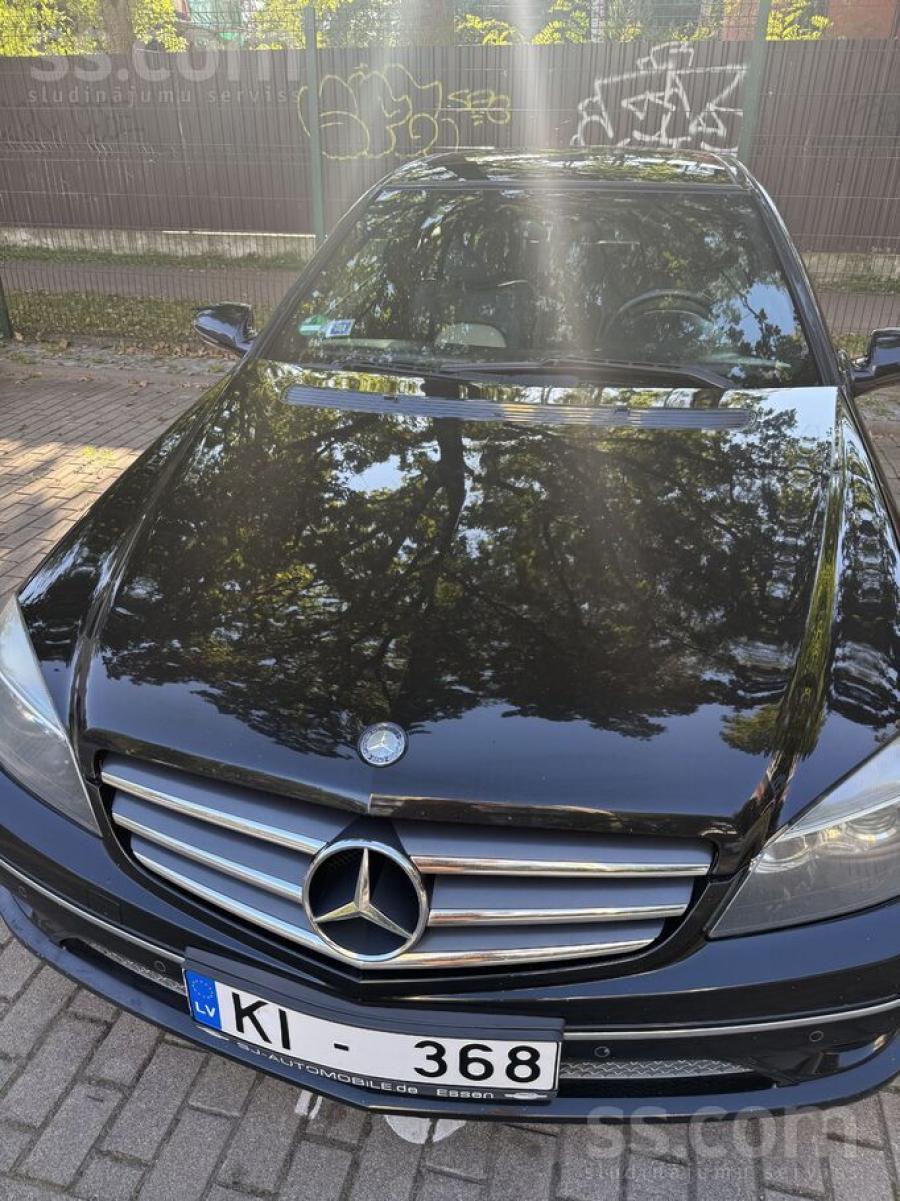 Melns Mercedes-Benz Citan 2009 Rīga, ar dzinēja tilpumu 2.10 L un nobraukumu 178 tūkst. km par 5450 €, foto 3 vietnē AUTOMOTO.COM.LV