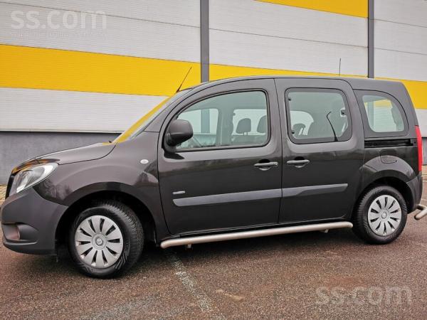 Melns Mercedes-Benz Citan 2016 Rīga, ar dzinēja tilpumu 1.50 L un nobraukumu 210 tūkst. km par 5950 €, foto 3 vietnē AUTOMOTO.COM.LV