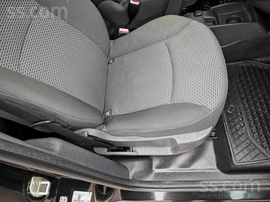 Black Mercedes-Benz Citan 2016 in Riga, with an engine capacity of 1.50 L and mileage of 210 thousand km for 5950 €, photo 25 on AUTOMOTO.COM.LV