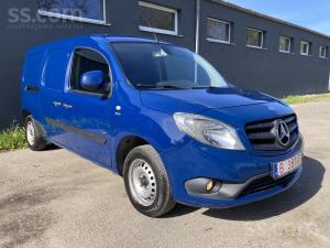Zils Mercedes-Benz Citan 2014 Ogre, ar dzinēja tilpumu 1.50 L un nobraukumu 273 tūkst. km par 4995 €, foto  vietnē AUTOMOTO.COM.LV