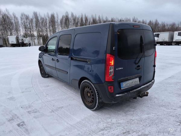 Zils Mercedes-Benz Citan 2016 Viļņa, ar dzinēja tilpumu 1.46 L un nobraukumu 304 tūkst. km par 5490 €, foto 4 vietnē AUTOMOTO.COM.LV