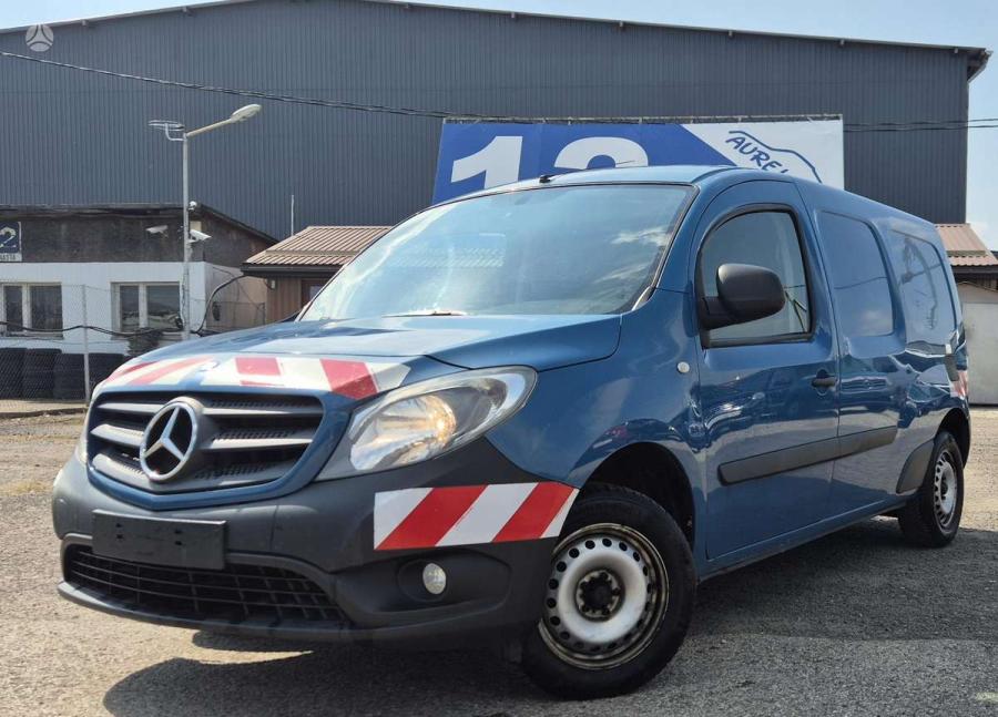 Blue Mercedes-Benz Citan 2016 in Kaunas, with an engine capacity of 1.46 L and mileage of 267 thousand km for 4299 €, photo 1 on AUTOMOTO.COM.LV