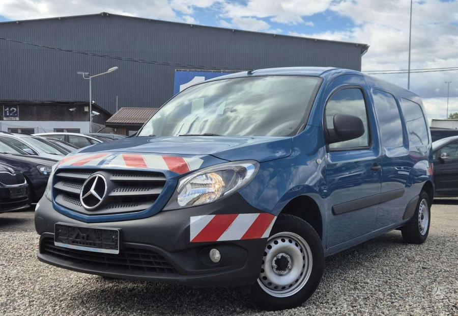Blue Mercedes-Benz Citan 2016 in Kaunas, with an engine capacity of 1.46 L and mileage of 260 thousand km for 4650 €, photo 1 on AUTOMOTO.COM.LV