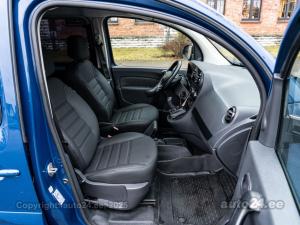 Zils Mercedes-Benz Citan 2015 Tallina, ar dzinēja tilpumu 1.50 L un nobraukumu 180 tūkst. km par 6900 €, foto 19 vietnē AUTOMOTO.COM.LV