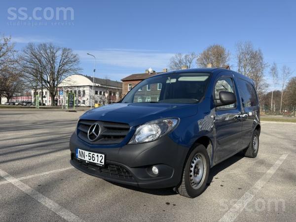 Синий Мерседес Ситан 2018 в Рига, объемом двигателя 1.50 л и пробегом 102 тыс. км за 6600 €, фото 1 на AUTOMOTO.COM.LV