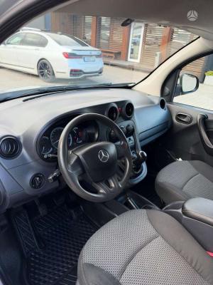 Grey Mercedes-Benz Citan 2017 in Kaunas, with an engine capacity of 1.50 L and mileage of 175 thousand km for 3700 €, photo 4 on AUTOMOTO.COM.LV