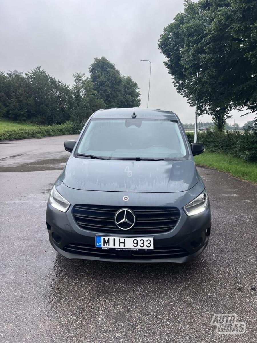 Grey Mercedes-Benz Citan 2022 in Sakiai, with an engine capacity of 1.30 L and mileage of 58 thousand km for 14500 €, photo 1 on AUTOMOTO.COM.LV