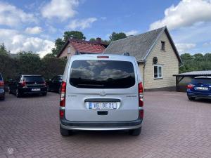 Pelēks Mercedes-Benz Citan 2014 Kelmė, ar dzinēja tilpumu 1.46 L un nobraukumu 223 tūkst. km par 4500 €, foto 6 vietnē AUTOMOTO.COM.LV