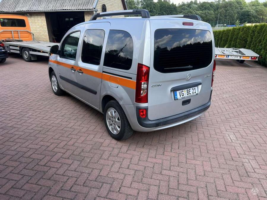 Pelēks Mercedes-Benz Citan 2014 Kelmė, ar dzinēja tilpumu 1.46 L un nobraukumu 223 tūkst. km par 4500 €, foto 7 vietnē AUTOMOTO.COM.LV