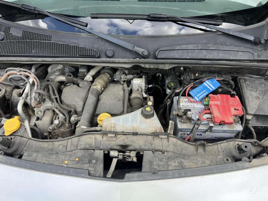 Pelēks Mercedes-Benz Citan 2014 Kelmė, ar dzinēja tilpumu 1.46 L un nobraukumu 223 tūkst. km par 4500 €, foto 26 vietnē AUTOMOTO.COM.LV