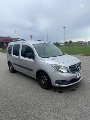 Grey Mercedes-Benz Citan 2014 in Vilnius, with an engine capacity of 1.46 L and mileage of 252 thousand km for 4800 €, photo 5 on AUTOMOTO.COM.LV