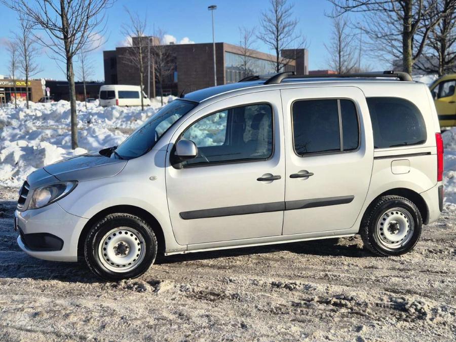 Grey Mercedes-Benz Citan 2015 in Palanga, with an engine capacity of 1.46 L and mileage of 190 thousand km for 7150 €, photo 1 on AUTOMOTO.COM.LV