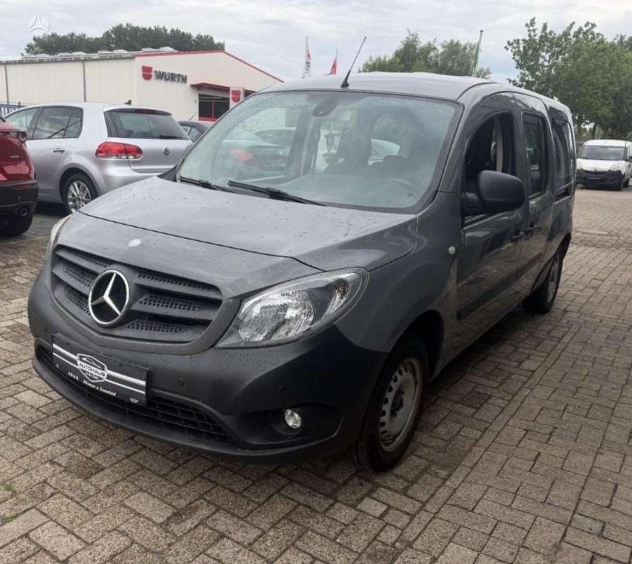 Pelēks Mercedes-Benz Citan 2015 Panevēža, ar dzinēja tilpumu 1.46 L un nobraukumu 235 tūkst. km par 8200 €, foto 4 vietnē AUTOMOTO.COM.LV
