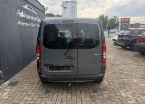 Pelēks Mercedes-Benz Citan 2015 Panevēža, ar dzinēja tilpumu 1.46 L un nobraukumu 235 tūkst. km par 8200 €, foto 11 vietnē AUTOMOTO.COM.LV