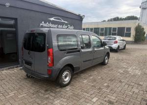 Pelēks Mercedes-Benz Citan 2015 Panevēža, ar dzinēja tilpumu 1.46 L un nobraukumu 235 tūkst. km par 8200 €, foto 12 vietnē AUTOMOTO.COM.LV