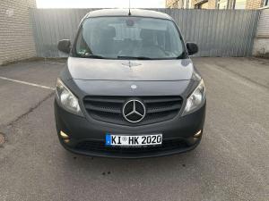 Grey Mercedes-Benz Citan 2016 in Vilnius, with an engine capacity of 1.46 L and mileage of 239 thousand km for 5800 €, photo  on AUTOMOTO.COM.LV