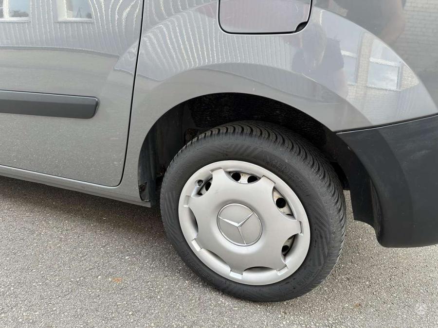 Pelēks Mercedes-Benz Citan 2016 Viļņa, ar dzinēja tilpumu 1.46 L un nobraukumu 239 tūkst. km par 5800 €, foto 33 vietnē AUTOMOTO.COM.LV