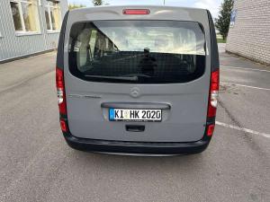 Pelēks Mercedes-Benz Citan 2016 Viļņa, ar dzinēja tilpumu 1.46 L un nobraukumu 239 tūkst. km par 5800 €, foto 7 vietnē AUTOMOTO.COM.LV
