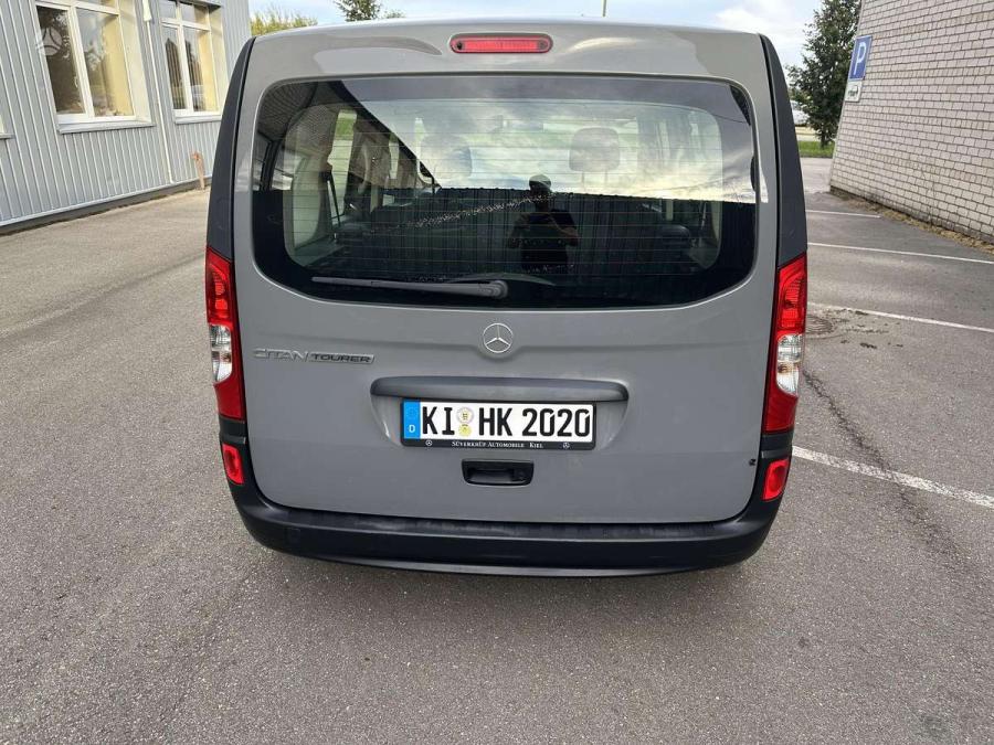 Pelēks Mercedes-Benz Citan 2016 Viļņa, ar dzinēja tilpumu 1.46 L un nobraukumu 239 tūkst. km par 5800 €, foto 7 vietnē AUTOMOTO.COM.LV