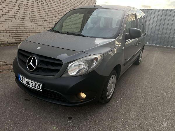 Pelēks Mercedes-Benz Citan 2016 Viļņa, ar dzinēja tilpumu 1.46 L un nobraukumu 239 tūkst. km par 5800 €, foto 10 vietnē AUTOMOTO.COM.LV