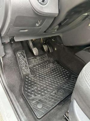 Pelēks Mercedes-Benz Citan 2016 Viļņa, ar dzinēja tilpumu 1.46 L un nobraukumu 239 tūkst. km par 5800 €, foto 55 vietnē AUTOMOTO.COM.LV
