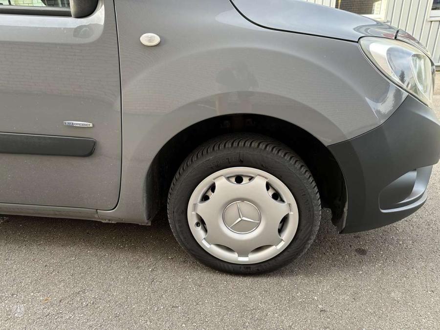 Pelēks Mercedes-Benz Citan 2016 Viļņa, ar dzinēja tilpumu 1.46 L un nobraukumu 239 tūkst. km par 5800 €, foto 28 vietnē AUTOMOTO.COM.LV