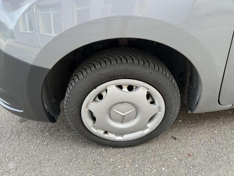 Pelēks Mercedes-Benz Citan 2016 Viļņa, ar dzinēja tilpumu 1.46 L un nobraukumu 239 tūkst. km par 5800 €, foto 36 vietnē AUTOMOTO.COM.LV