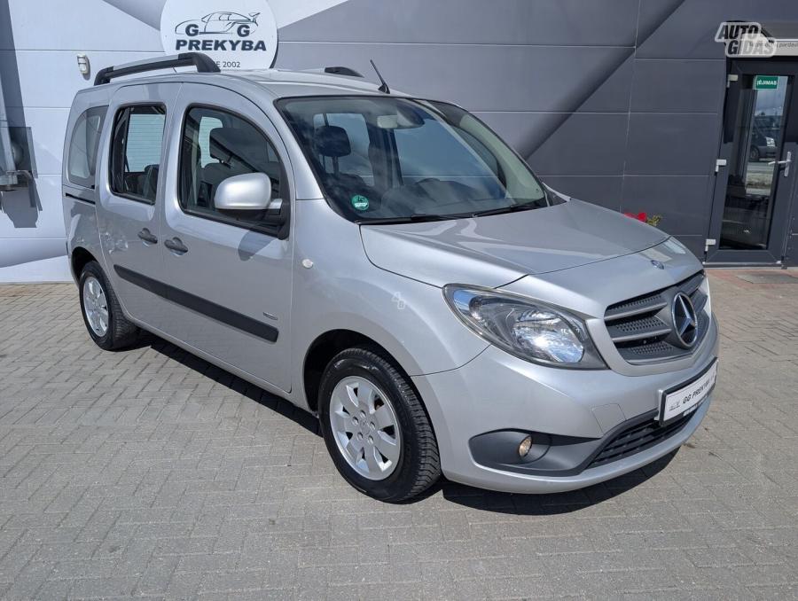 Grey Mercedes-Benz Citan 2017 in Ramuciai, with an engine capacity of 1.50 L and mileage of 218 thousand km for 7450 €, photo 1 on AUTOMOTO.COM.LV
