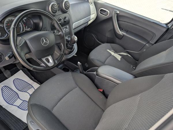 Grey Mercedes-Benz Citan 2017 in Ramuciai, with an engine capacity of 1.50 L and mileage of 218 thousand km for 7450 €, photo 9 on AUTOMOTO.COM.LV