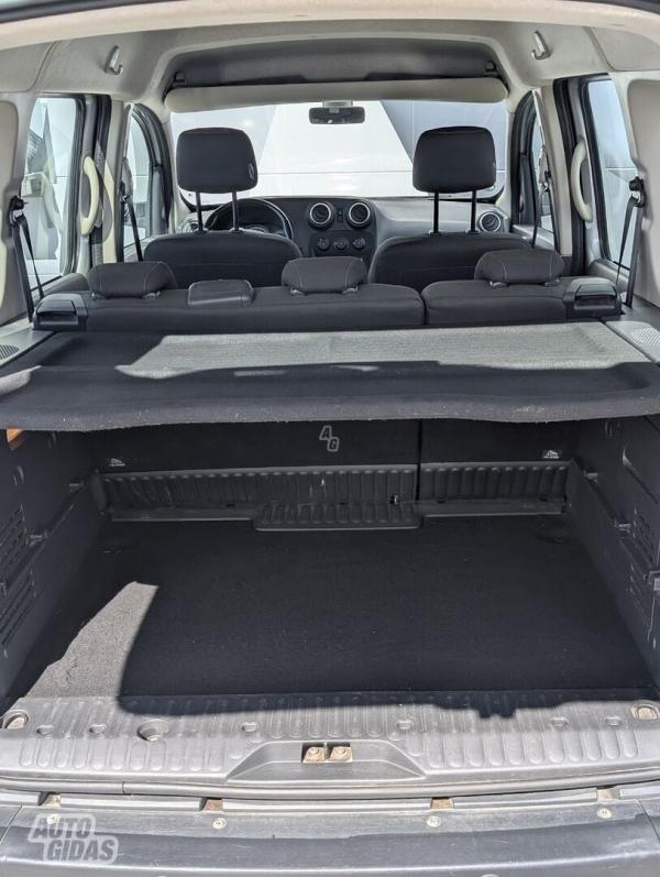 Grey Mercedes-Benz Citan 2017 in Ramuciai, with an engine capacity of 1.50 L and mileage of 218 thousand km for 7450 €, photo 11 on AUTOMOTO.COM.LV