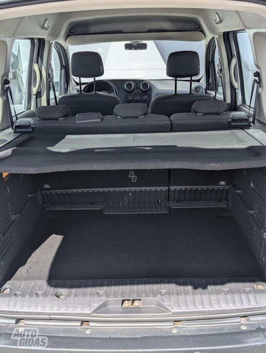 Grey Mercedes-Benz Citan 2017 in Ramuciai, with an engine capacity of 1.50 L and mileage of 218 thousand km for 7450 €, photo 11 on AUTOMOTO.COM.LV