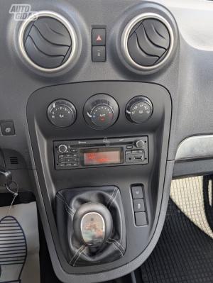 Grey Mercedes-Benz Citan 2017 in Ramuciai, with an engine capacity of 1.50 L and mileage of 218 thousand km for 7450 €, photo 14 on AUTOMOTO.COM.LV