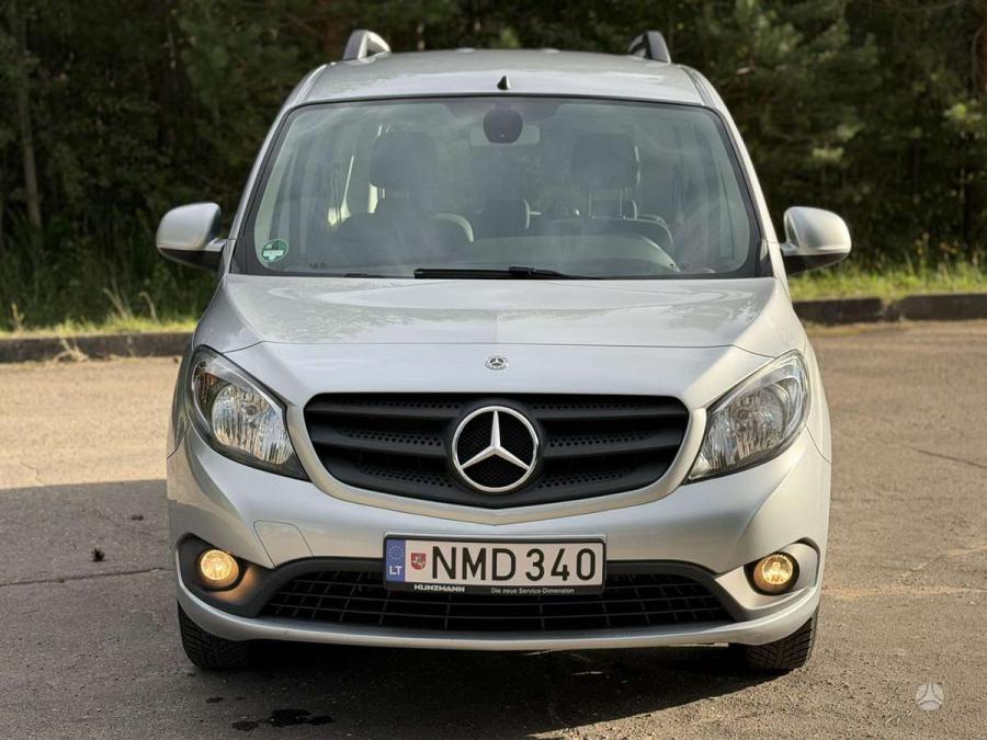 Grey Mercedes-Benz Citan 2020 in Siauliai, with an engine capacity of 1.46 L and mileage of 240 thousand km for 7700 €, photo 7 on AUTOMOTO.COM.LV