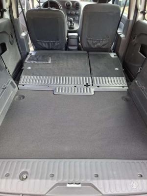 Grey Mercedes-Benz Citan 2020 in Kedainiai, with an engine capacity of 1.46 L and mileage of 63 thousand km for 10800 €, photo 16 on AUTOMOTO.COM.LV