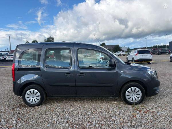 Grey Mercedes-Benz Citan 2014 in Taurage, with an engine capacity of 1.46 L and mileage of 201 thousand km for 5300 €, photo 6 on AUTOMOTO.COM.LV