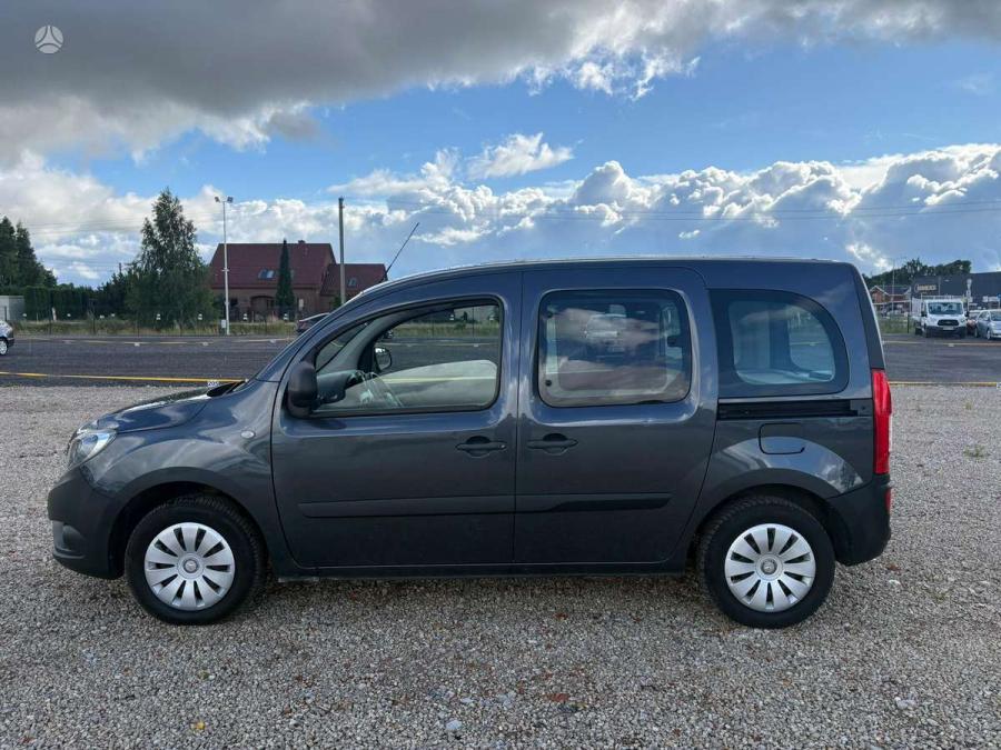 Pelēks Mercedes-Benz Citan 2014 Tauragė, ar dzinēja tilpumu 1.46 L un nobraukumu 201 tūkst. km par 5300 €, foto 3 vietnē AUTOMOTO.COM.LV