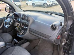 Pelēks Mercedes-Benz Citan 2014 Tauragė, ar dzinēja tilpumu 1.46 L un nobraukumu 201 tūkst. km par 5300 €, foto 14 vietnē AUTOMOTO.COM.LV
