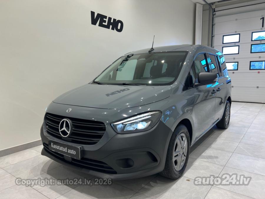 Pelēks Mercedes-Benz Citan 2022 Tallina, ar dzinēja tilpumu 1.50 L un nobraukumu 63 tūkst. km par 17900 €, foto 1 vietnē AUTOMOTO.COM.LV