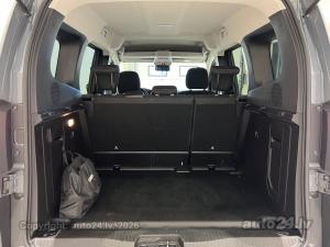 Pelēks Mercedes-Benz Citan 2022 Tallina, ar dzinēja tilpumu 1.50 L un nobraukumu 63 tūkst. km par 17900 €, foto 19 vietnē AUTOMOTO.COM.LV