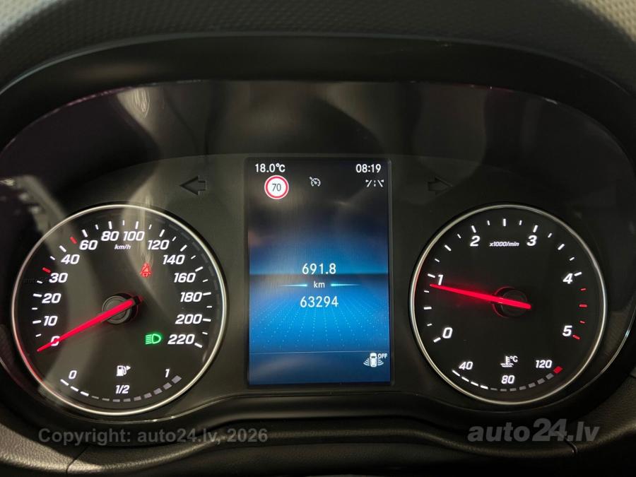 Pelēks Mercedes-Benz Citan 2022 Tallina, ar dzinēja tilpumu 1.50 L un nobraukumu 63 tūkst. km par 17900 €, foto 21 vietnē AUTOMOTO.COM.LV